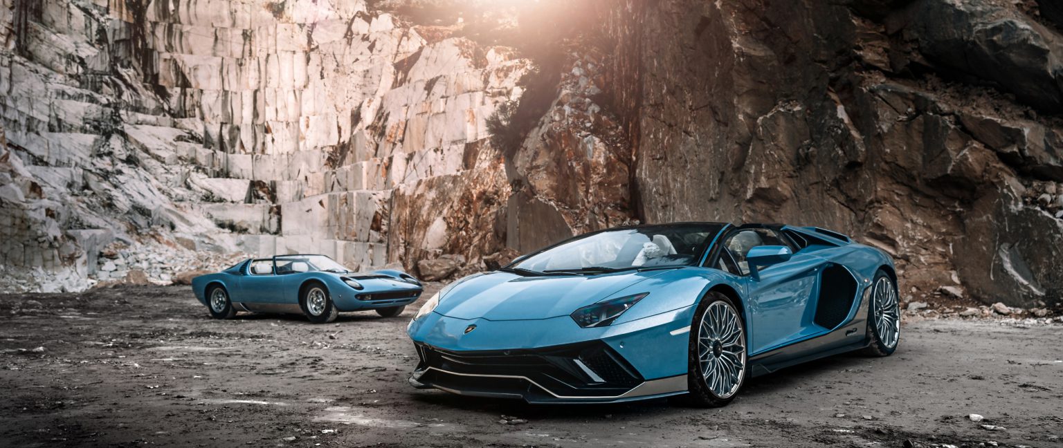 والپیپر لامبورگینی Aventador - اِم والپیپر